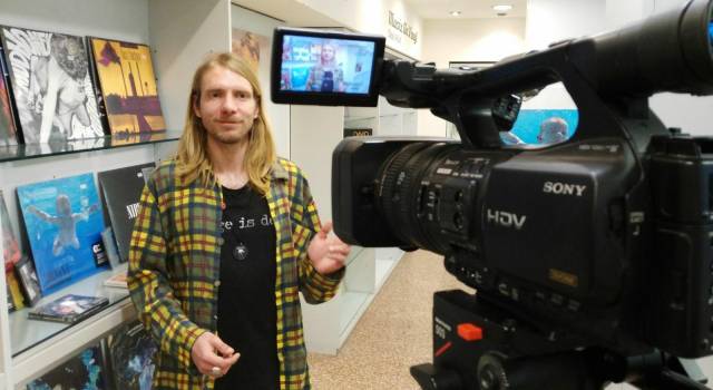 Patrick Poini torna in TV e punta sulla musica di VUEMME - Versiliatoday.it