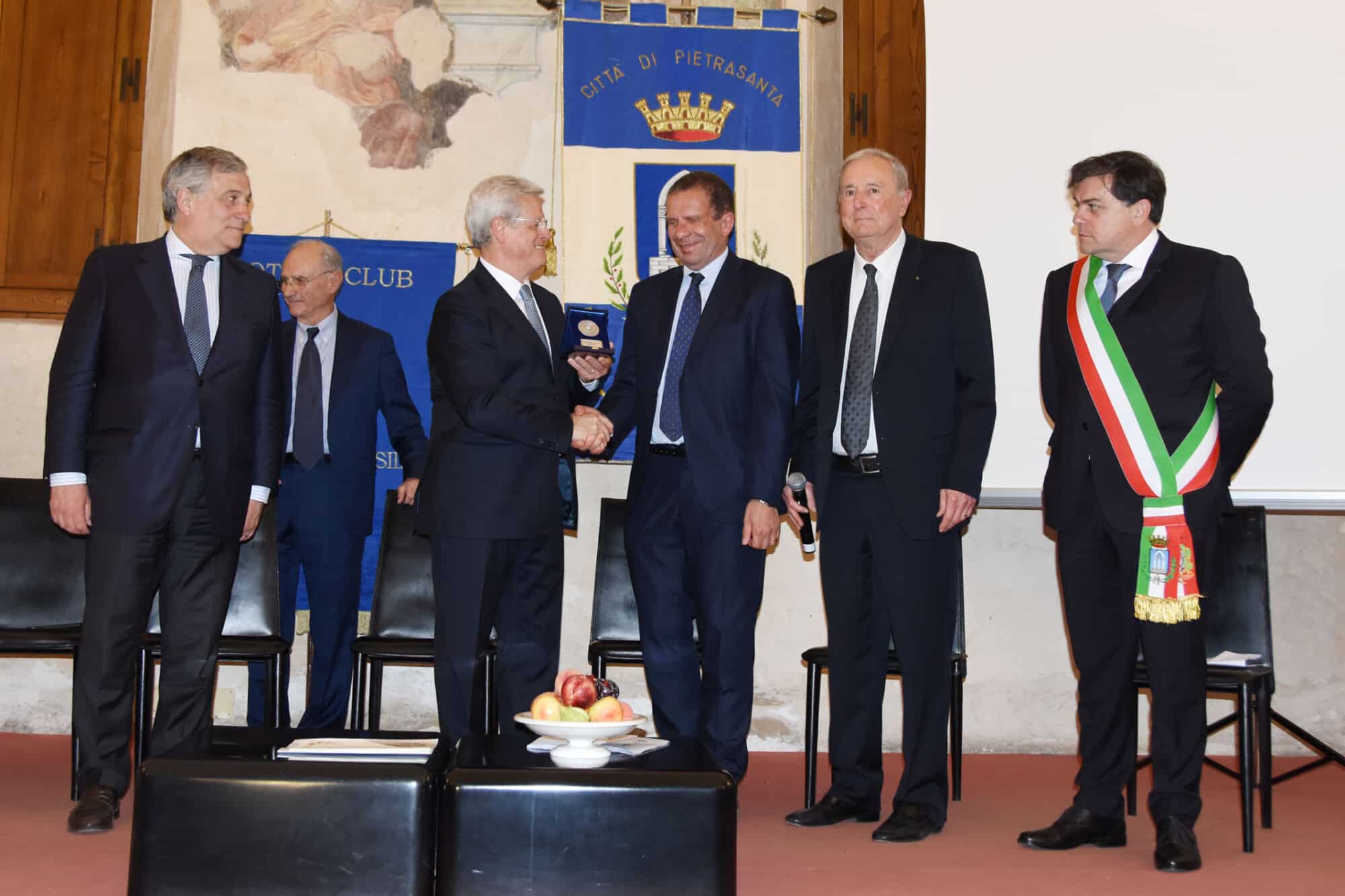 A Maserati il XXI° Premio Internazionale Barsanti e Matteucci - Comune ...